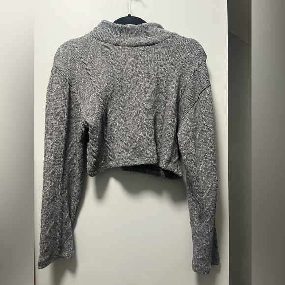 Zara | Sweaters | Zara Gray Mock Neck Cropped Sweater | Poshmark